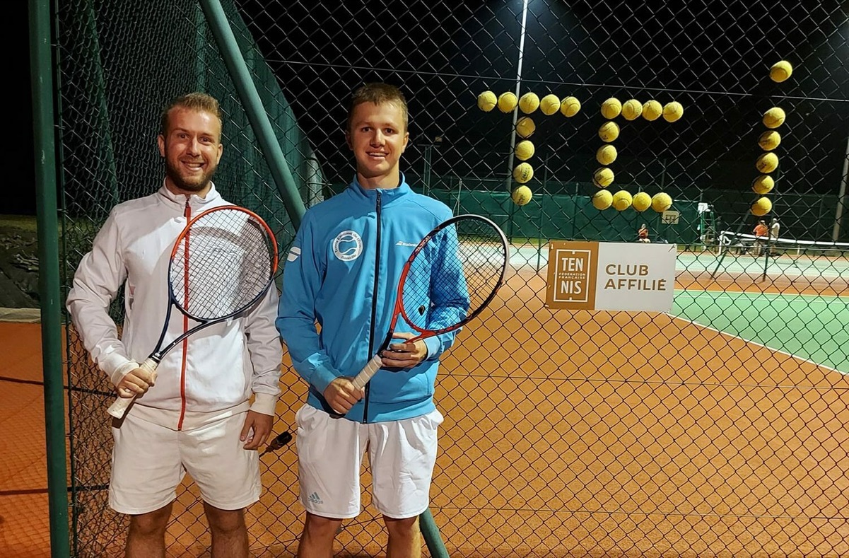 Au cœur du jeu : Paul Arnault (15/4) et Jonathan Bourgeois (15/3 ...